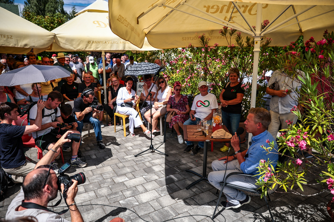 Index – Magyar Péter „80 nap alatt Magyarország körül\" országjárásának ...