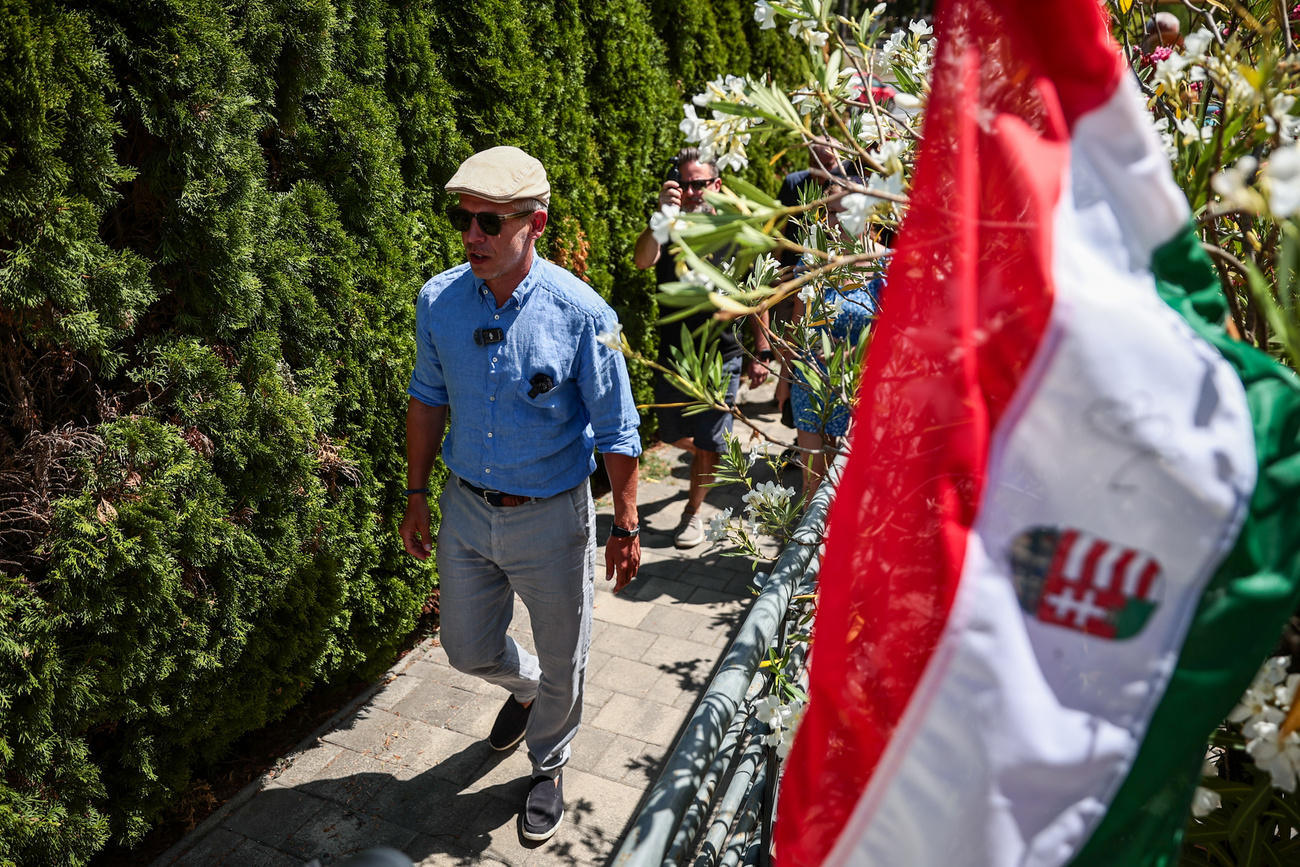 Index – Magyar Péter „80 nap alatt Magyarország körül\" országjárásának ...