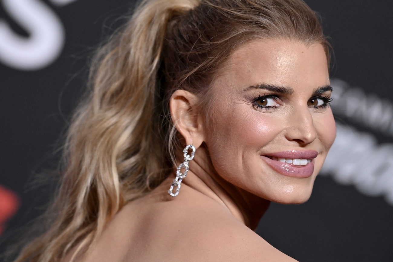 Index – Jessica Simpson az MTV VMA vörös szőnyegén – Galéria