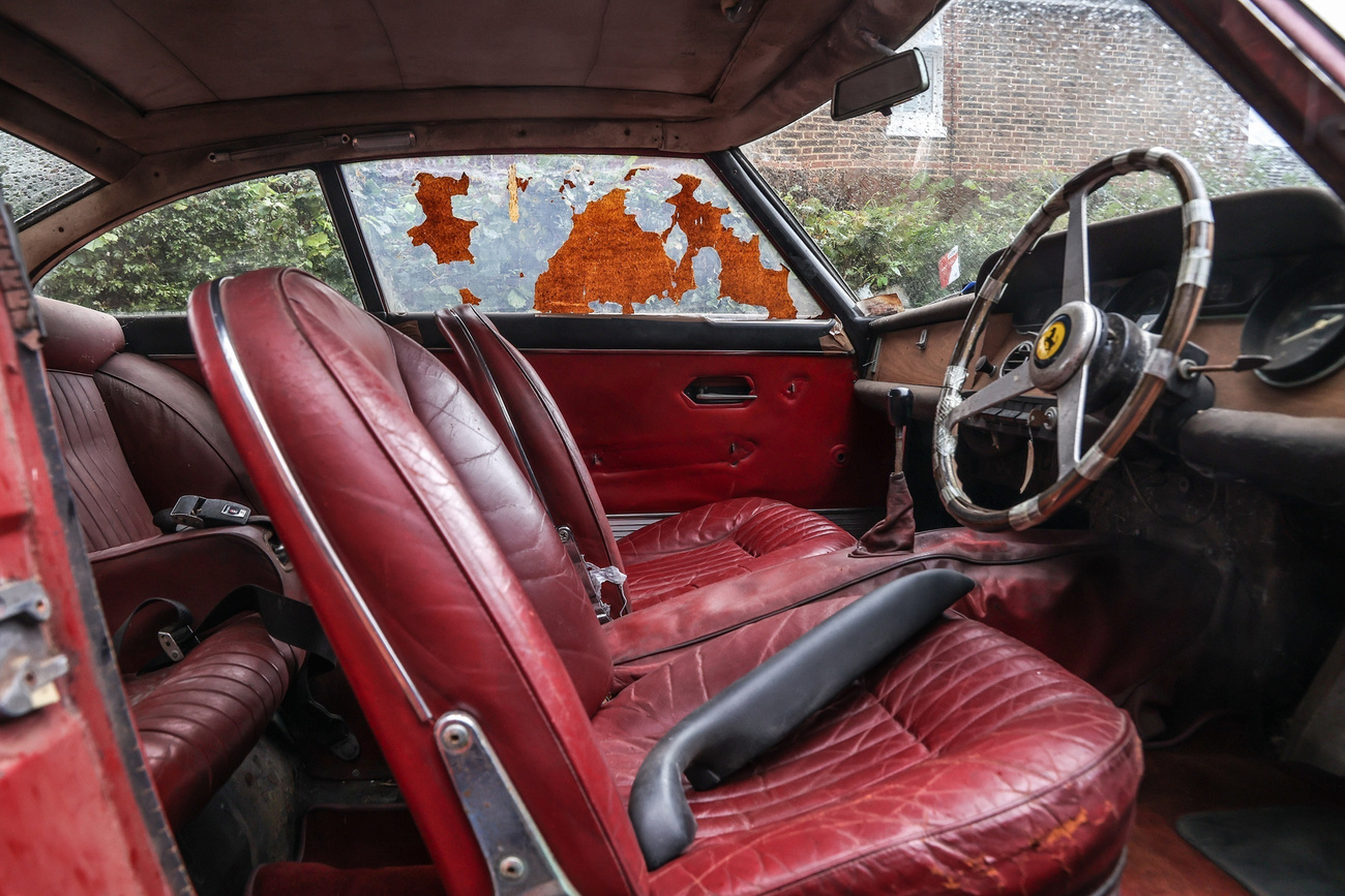 Index – Leharcolt Ferrari 330 GT – Galéria