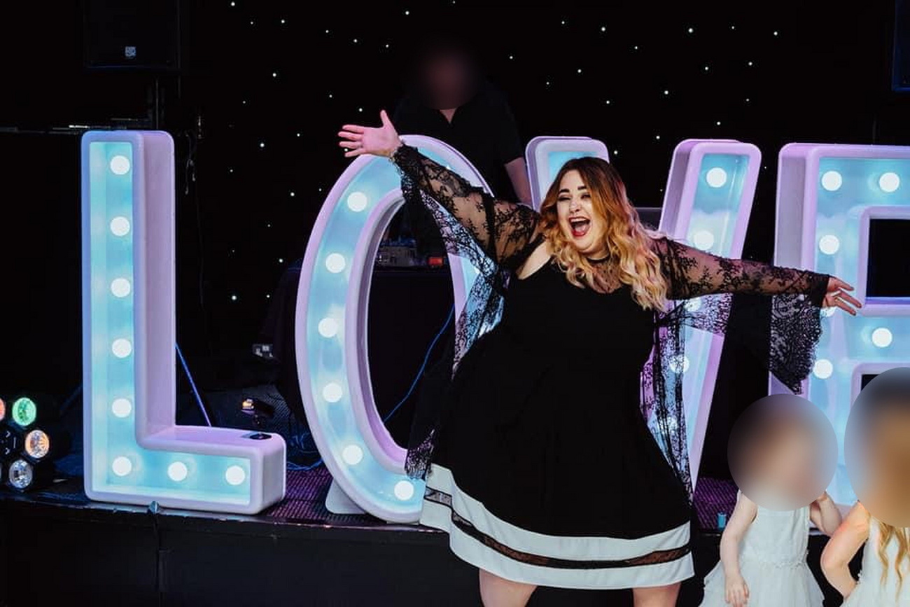 Index – Melanie Malone átalakulása – Galéria