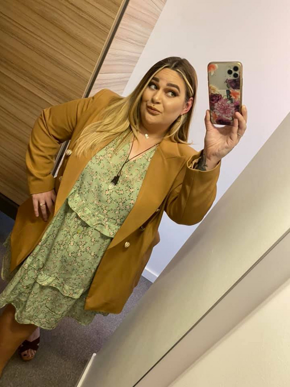 Index – Melanie Malone átalakulása – Galéria