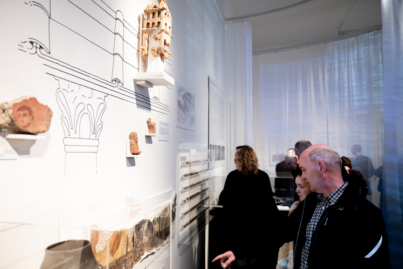 Index – A folyó szeli ketté kiállítás – Galéria