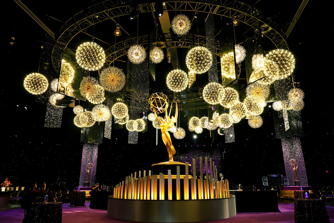 Index – Labubu a vörös szőnyegen, képeken a 77. Emmy-gála – Galéria