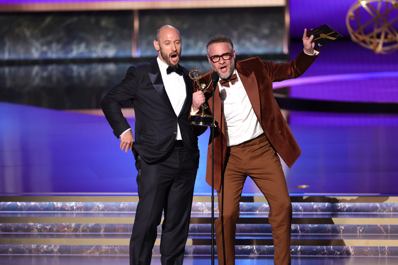 Index – Labubu a vörös szőnyegen, képeken a 77. Emmy-gála – Galéria